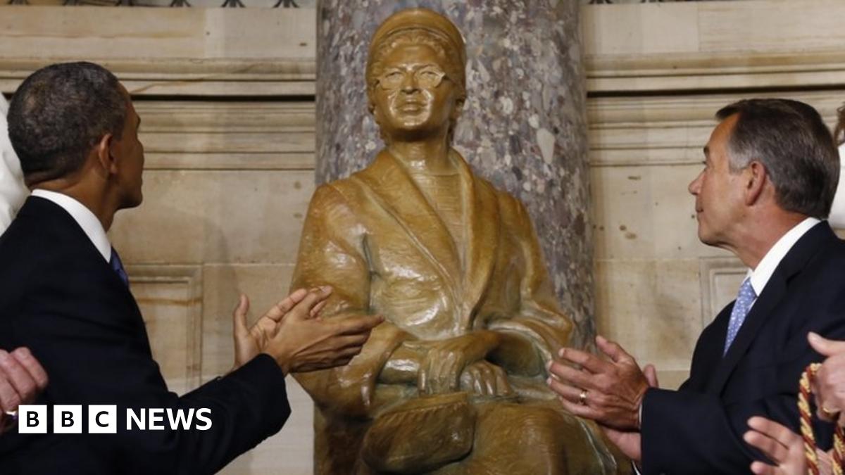 Rosa Parks statue honours US civil rights legend - BBC News