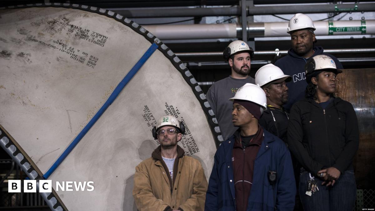 Who will the 'sequester' budget cuts hurt? - BBC News