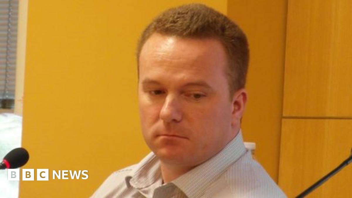 Garry Walton drowning: Trial was 'scariest thing in my life' - BBC News