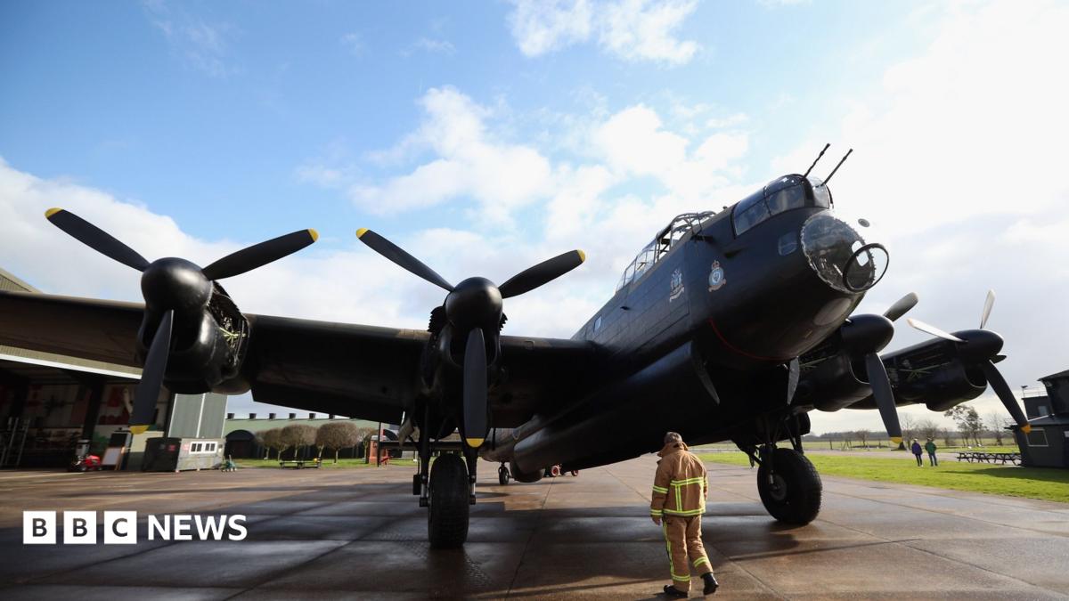 Danish memorial for WWII Lincolnshire airmen - BBC News