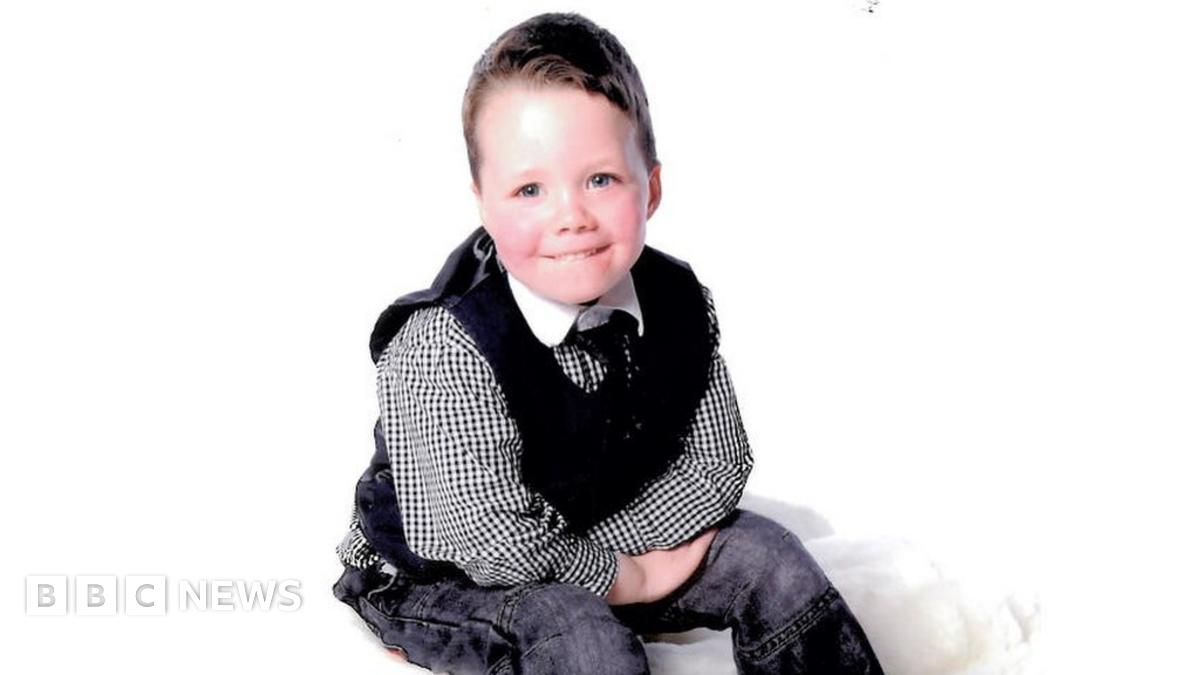 Caleb Wallace's mother tells of 'devastating loss' - BBC News