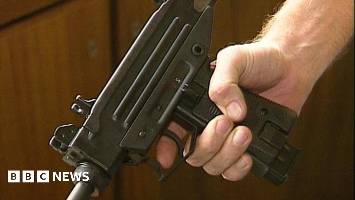 The Met's Trident unit loses its gun murders brief - BBC News