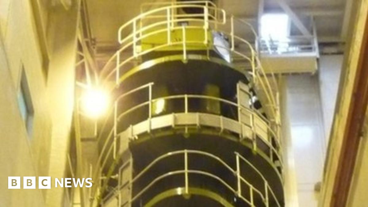 Oldbury Power Station defueling of reactor one begins - BBC News