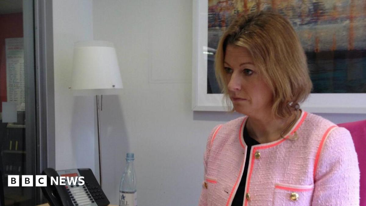 Live the story: Laura Trevelyan on reporting in the field - BBC News