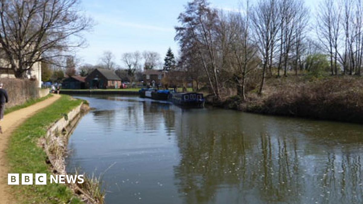 Guildford development 'should improve access to river' - BBC News