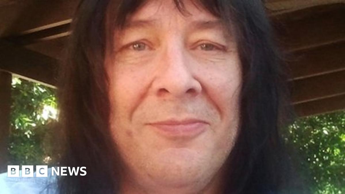 Rolling Stones engineer Andy Johns dies aged 62 - BBC News