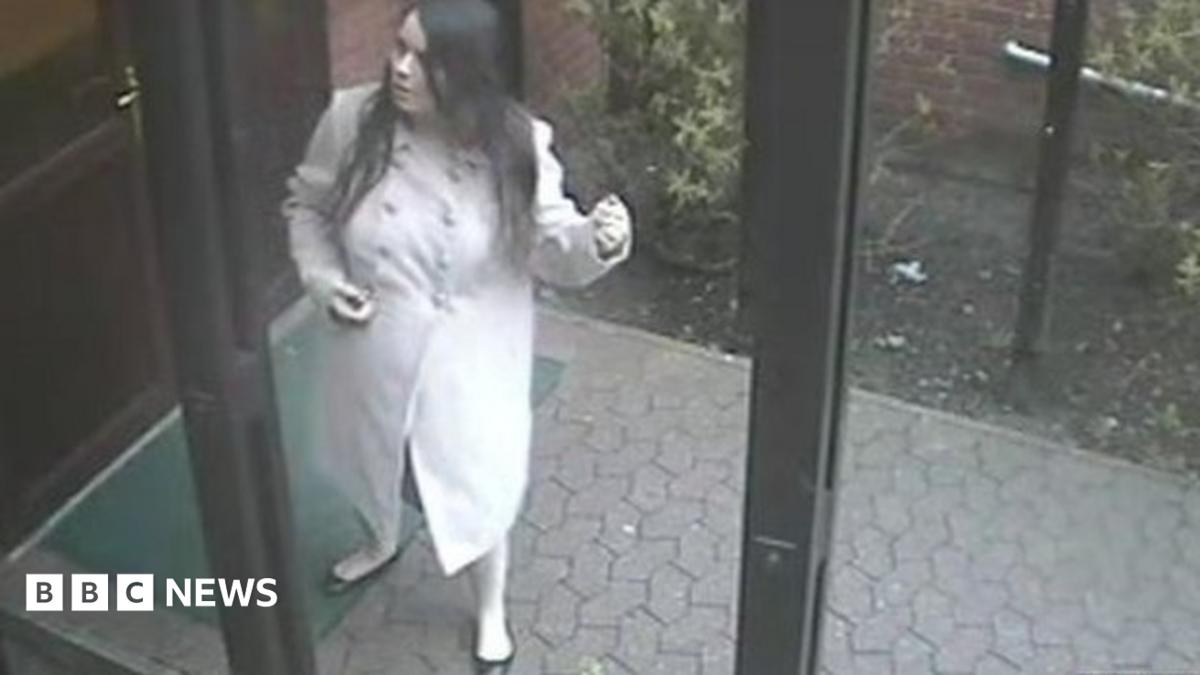 Lowestoft deaths: Family pay tribute to Fiona Anderson - BBC News