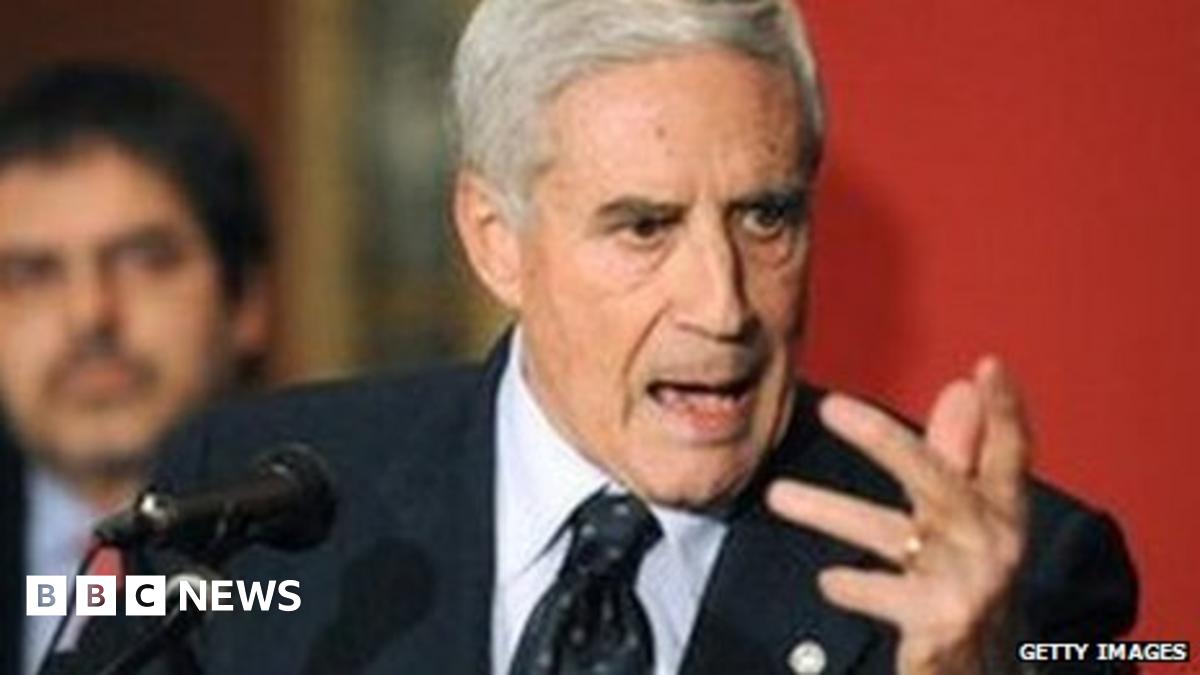 Italian MPs fail to choose new president in first vote - BBC News