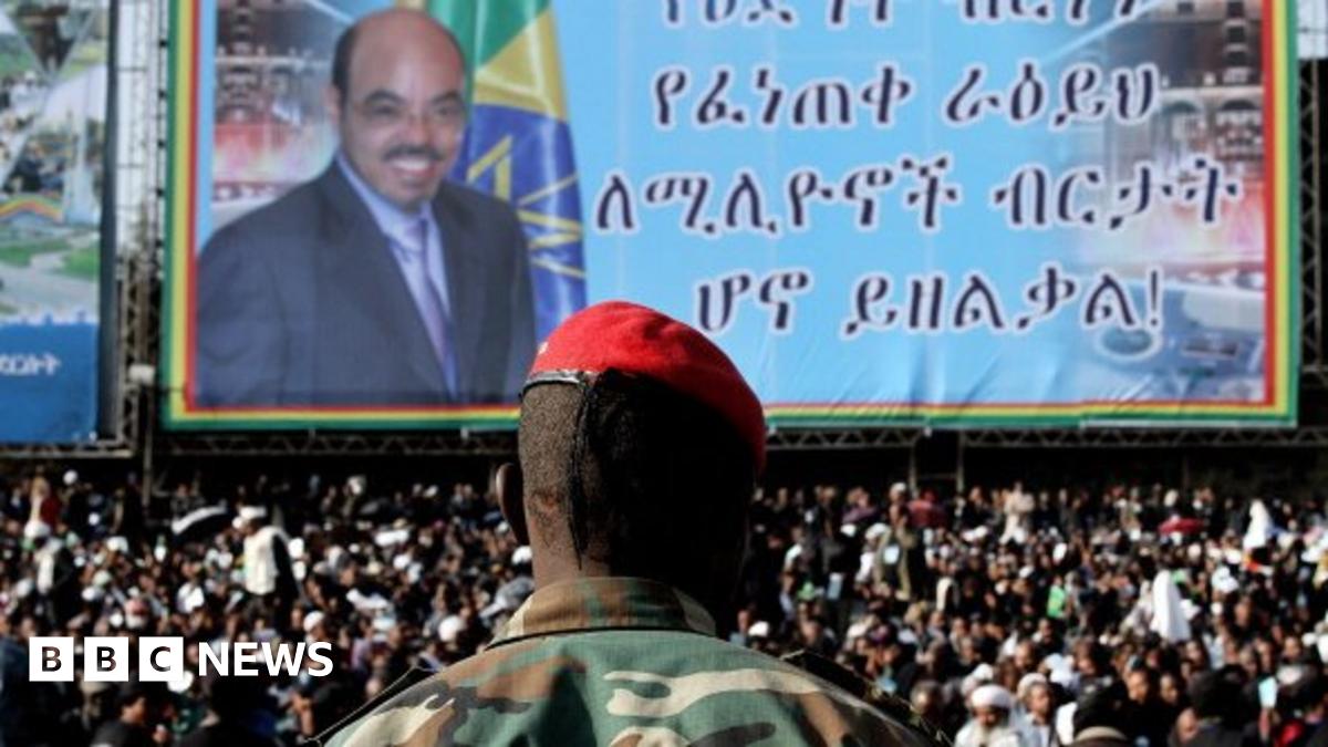 Letter from Africa: The legacy of fallen leaders - BBC News