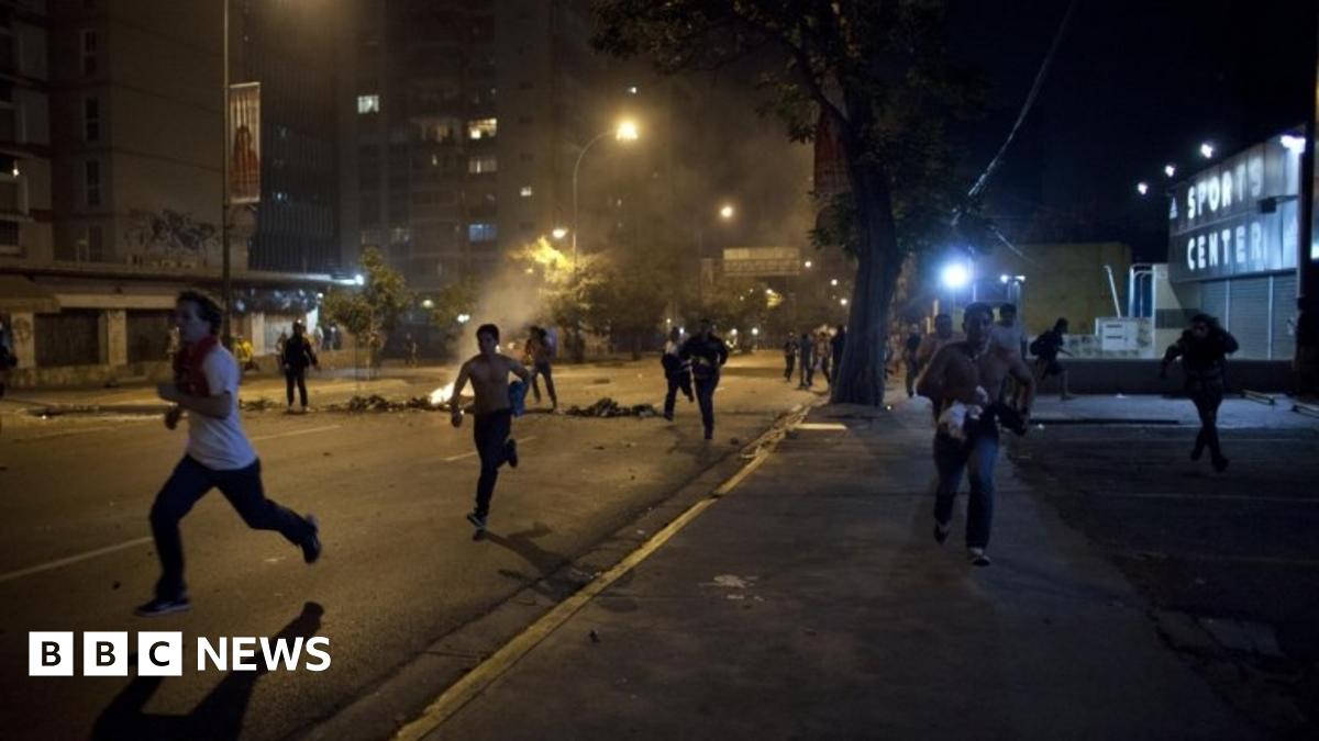 US 'spy' Timothy Hallet Tracy detained in Venezuela - BBC News