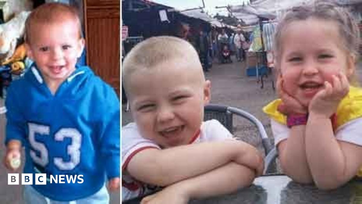 Prestatyn fire deaths: Melanie Smith guilty of murder - BBC News