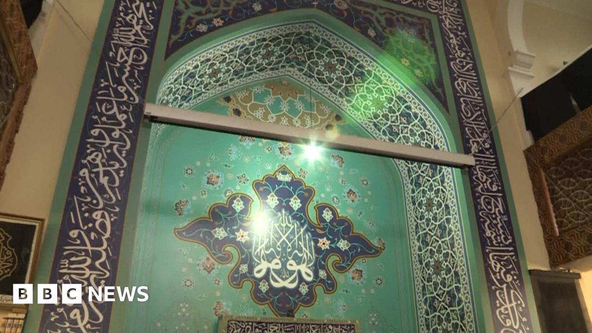 I do... for now. UK Muslims revive temporary marriages - BBC News