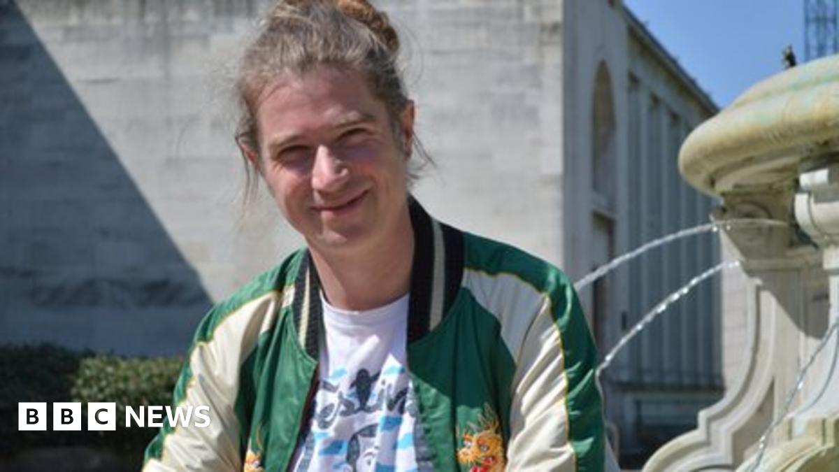 DJ Rob da Bank backs Portsmouth and Southampton culture bid - BBC News