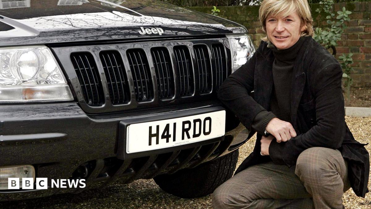 Why do people still buy personalised number plates? - BBC News
