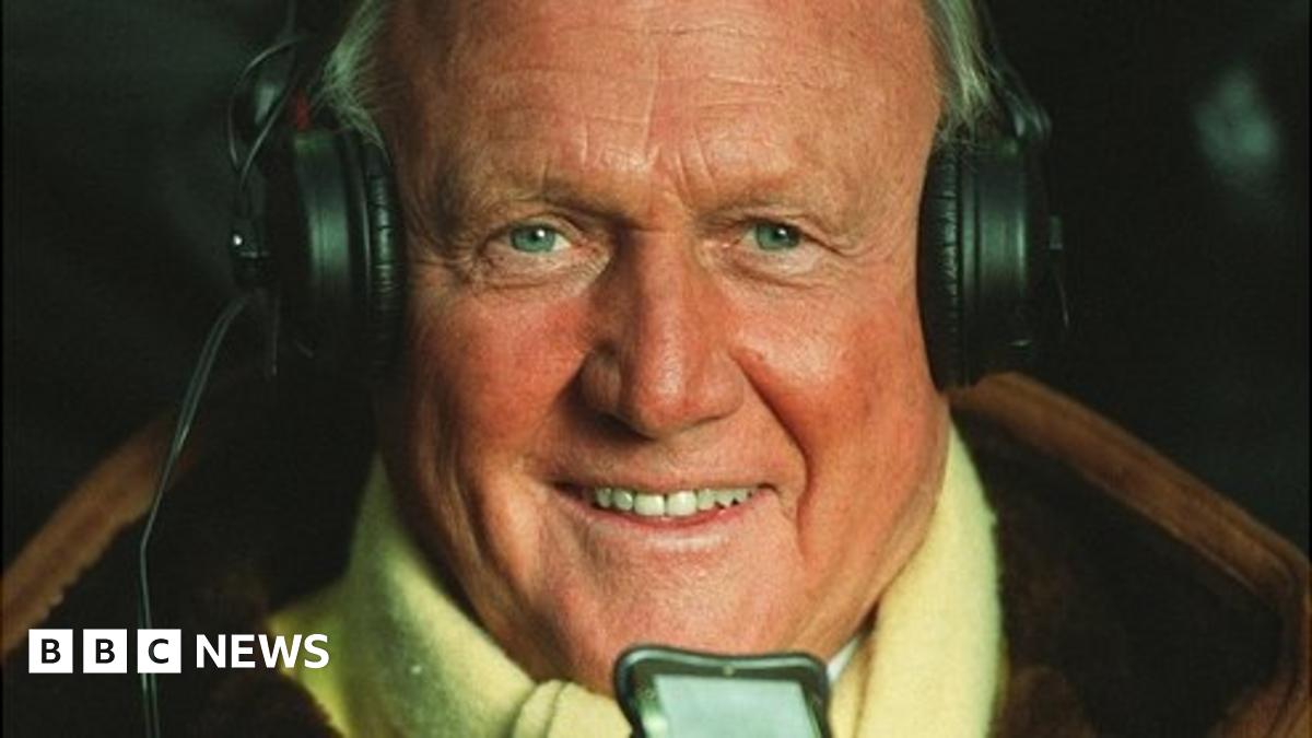 Profile: Stuart Hall - BBC News