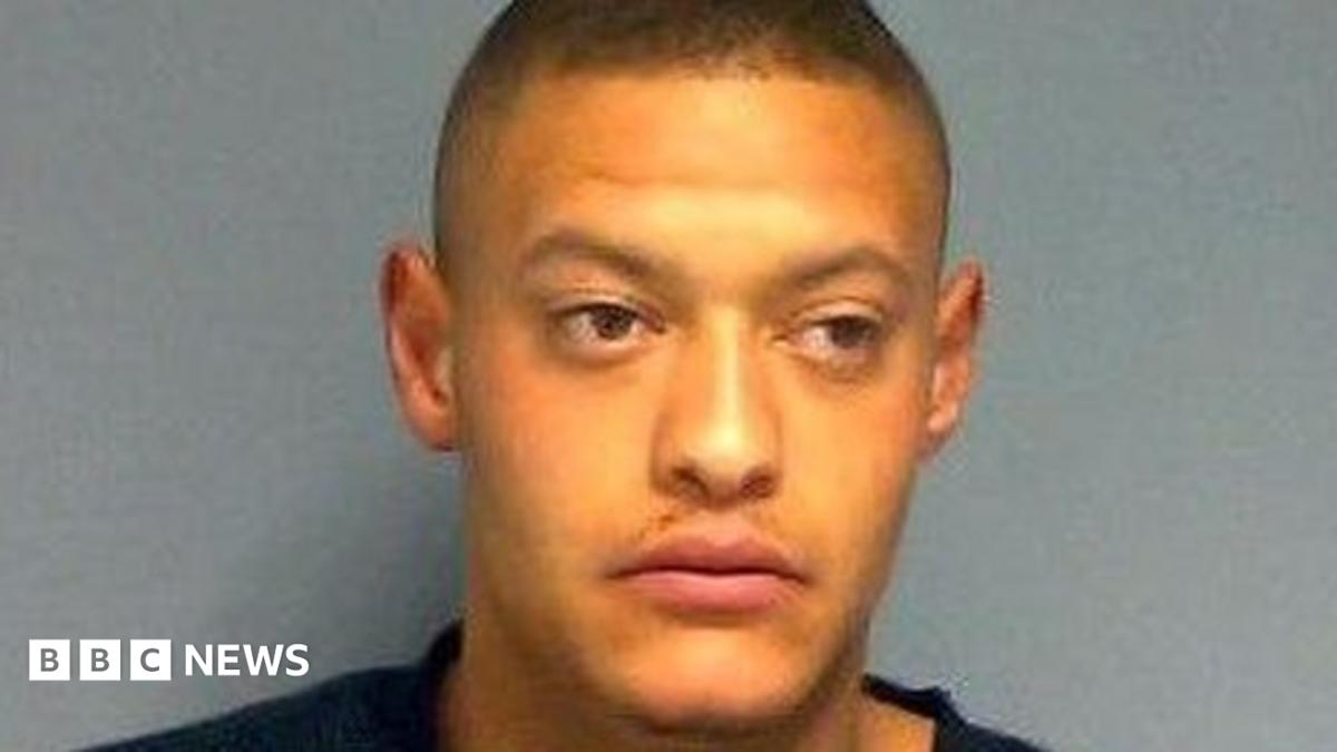 Ricky Clarke-Dilly sentenced to life for Simon Large murder - BBC News