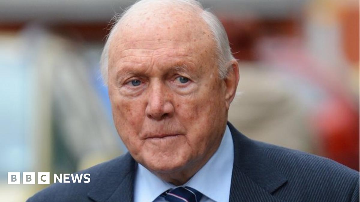 Broadcaster Stuart Hall admits indecent assaults - BBC News