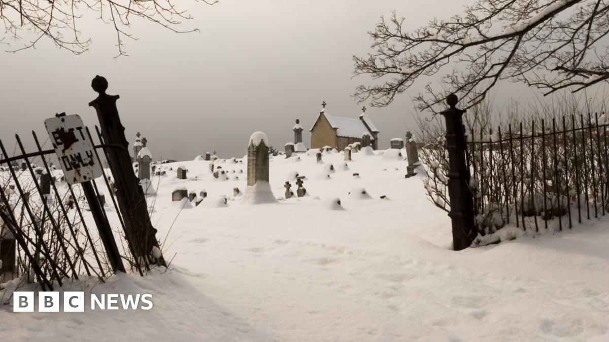 A Point Of View: Ghosts in the material world - BBC News