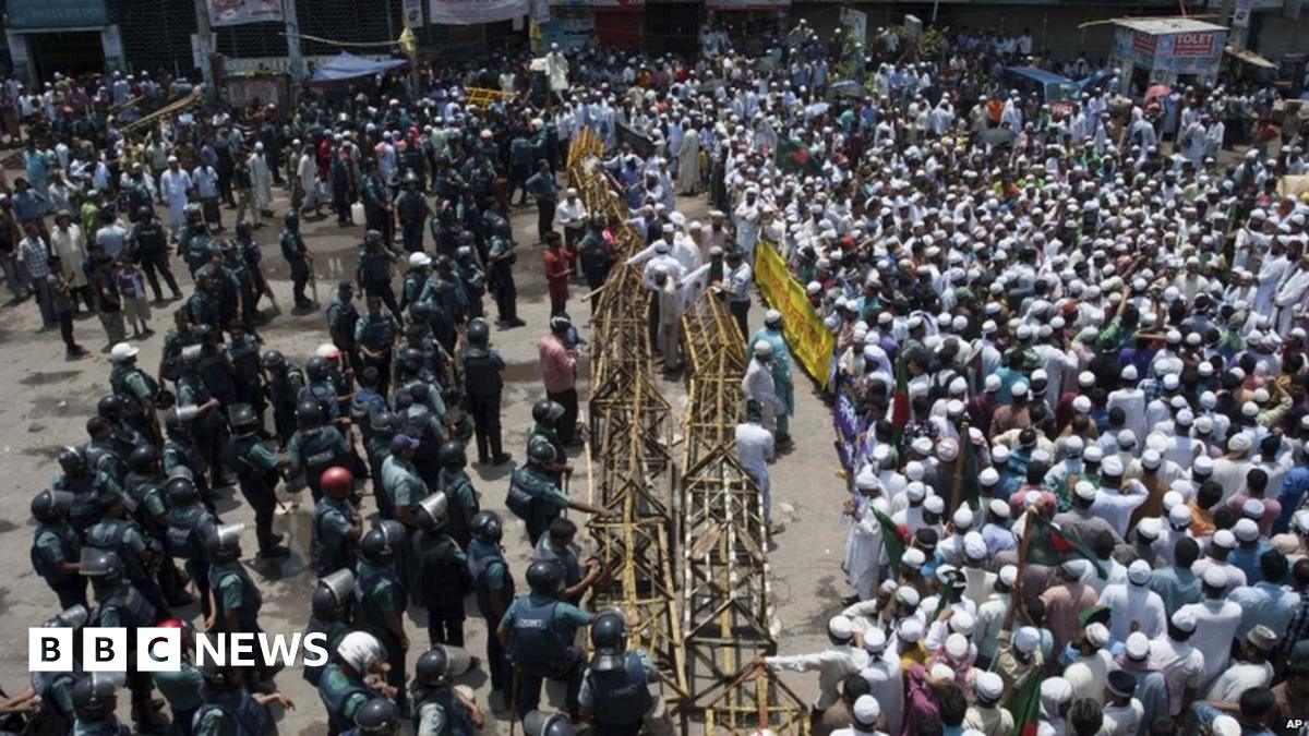 Day in pictures: 6 May 2013 - BBC News