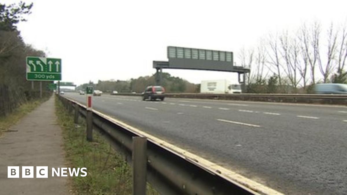 Safety improvements on A31 'matter of urgency' says PCC - BBC News