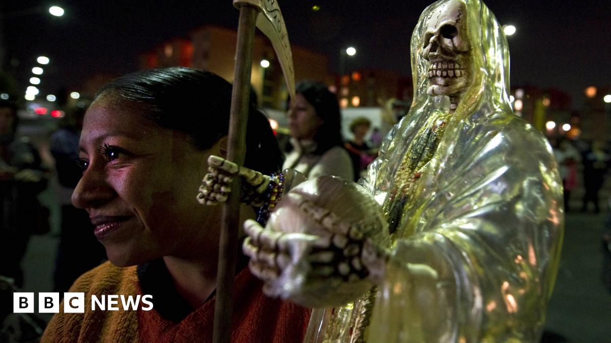Vatican declares Mexican Death Saint blasphemous - BBC News