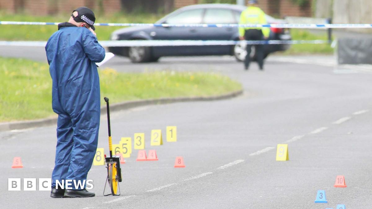 Bognor hit-and-run: Arrest made - BBC News