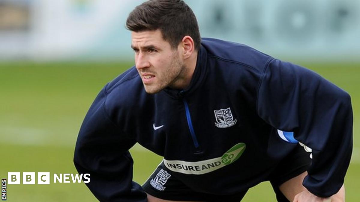 Michael Timlin: Southend United footballer jailed - BBC News