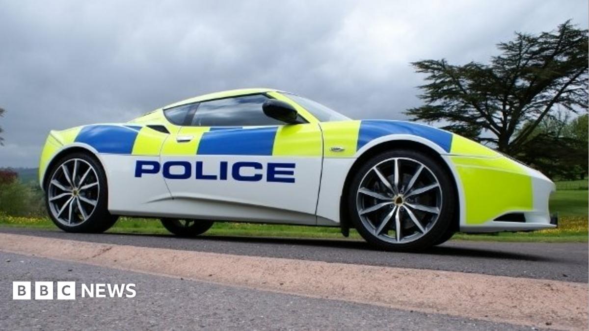 Police Lotus helps Devon and Cornwall road safety work - BBC News