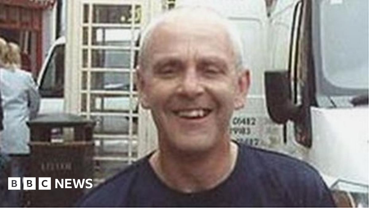 Brough factory death: BAE fined £350k - BBC News