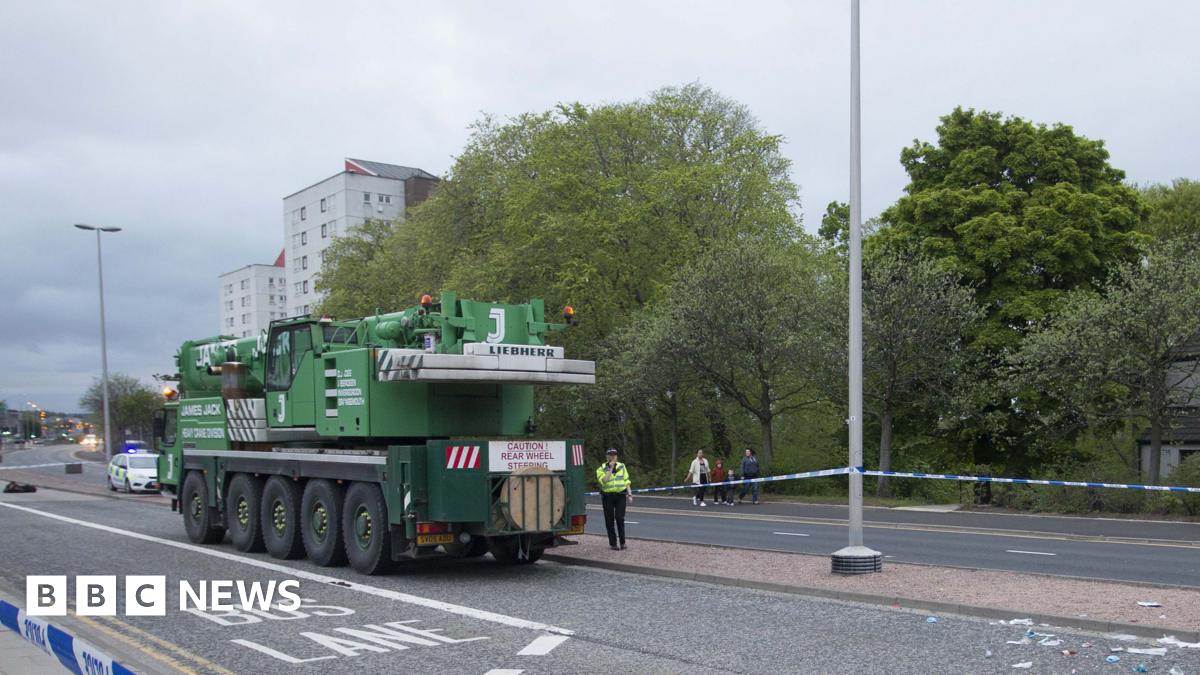 Kyle Allan, 8, killed in crash with crane in Aberdeen - BBC News