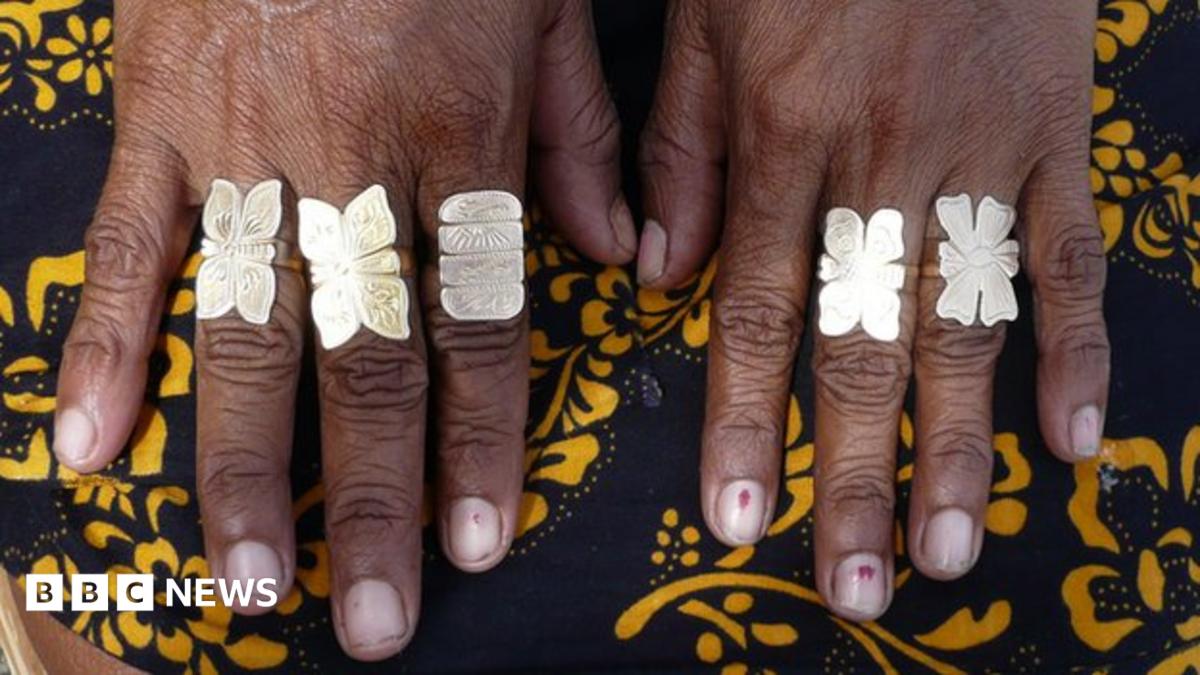 The jewellery designer who turns profits into aid for the poor - BBC News