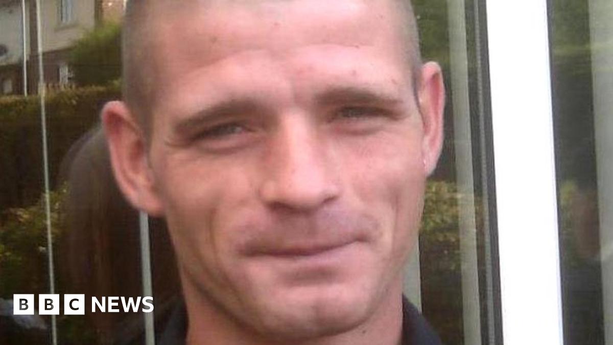 Daniel Hancock named as second Barnsley crash victim - BBC News