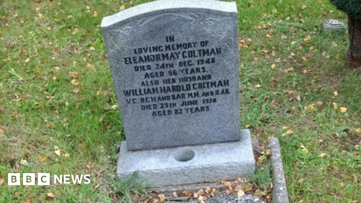Hopes of renovating grave of war hero William Coltman VC - BBC News