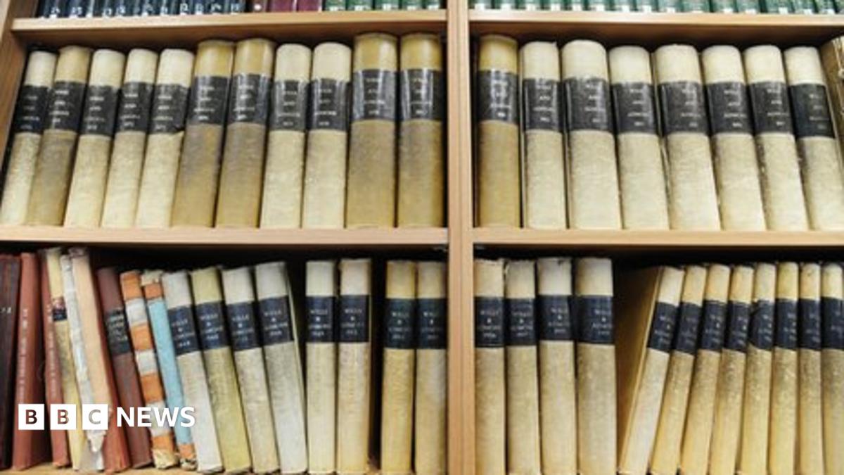 Public Records Office puts 13,000 coroners' files online - BBC News