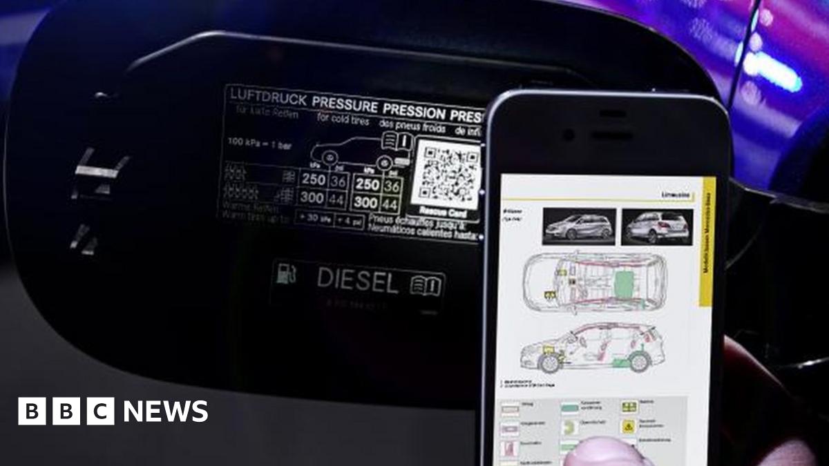 Mercedes-Benz adds QR codes to save car crash victims - BBC News