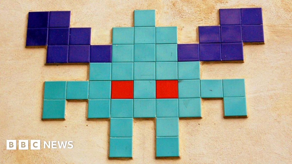Space Invaders: Blast from the past that still inspires - BBC News