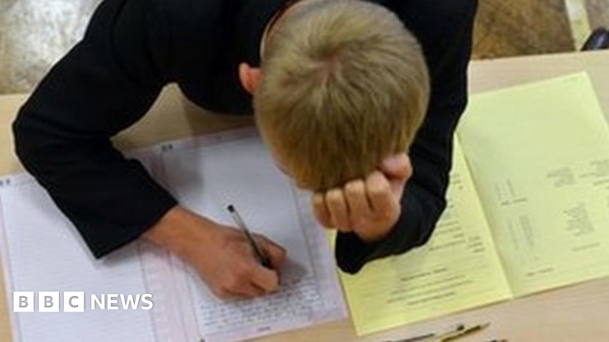 Missing exam paper sparks re-sit row - BBC News
