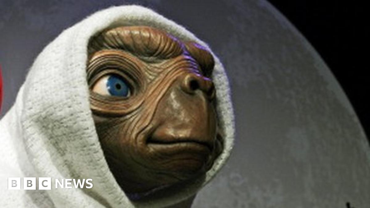 ET game excavation confirmed by studio - BBC News