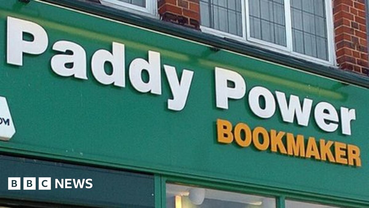 Paddy Power wins licence refusal appeal - BBC News