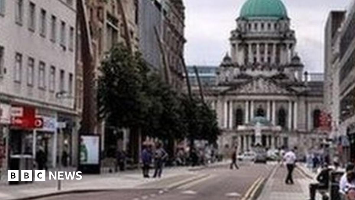G8 protests: PSNI optimistic over weekend events - BBC News
