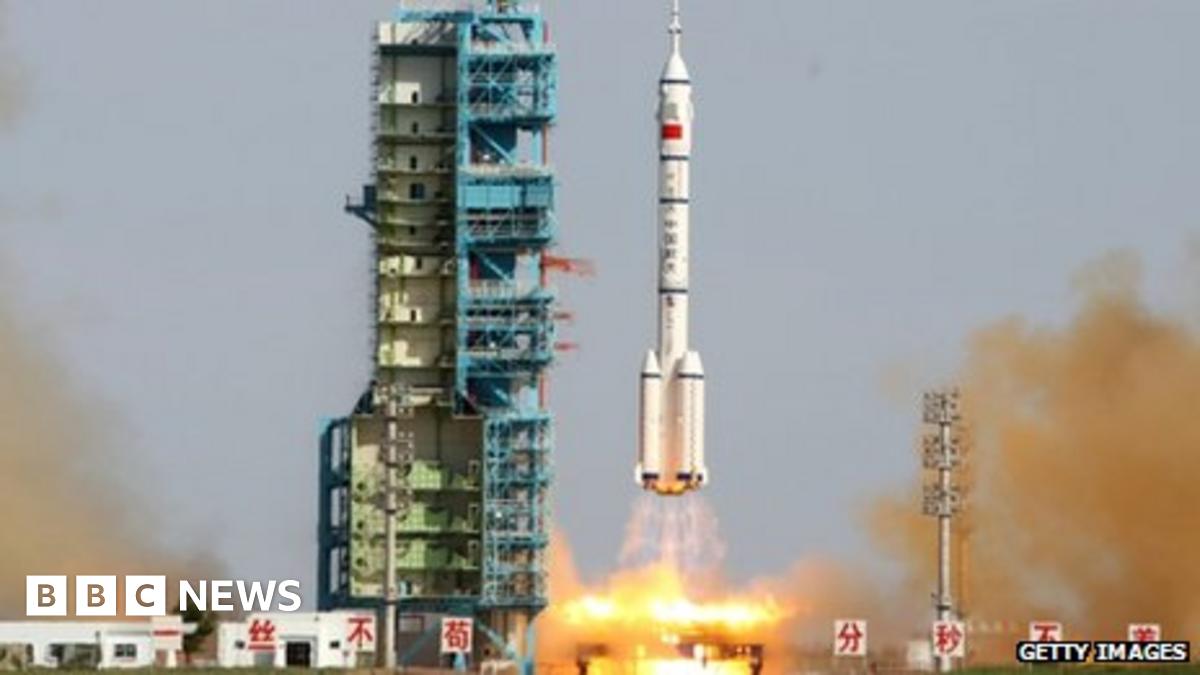 China media: 'Space dream' - BBC News