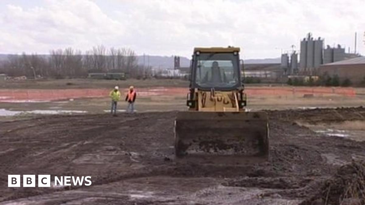 Darlington and Middlesbrough enterprise zones get £10m boost - BBC News