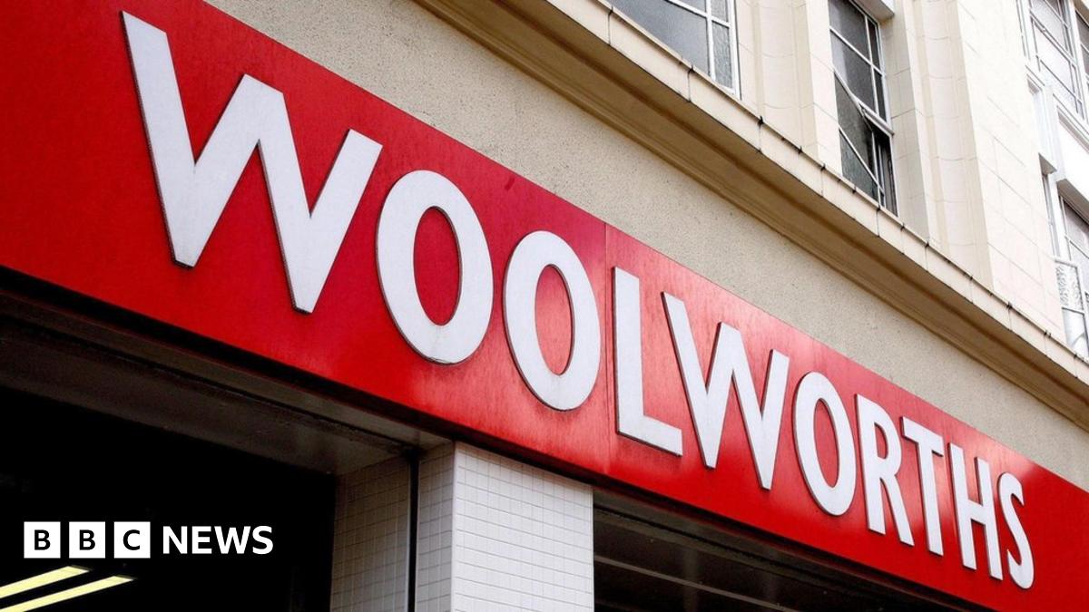 Stornoway shop WeeW facing closure - BBC News