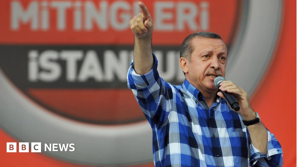 Turkey's strongman under scrutiny as more discontent threatens - BBC News