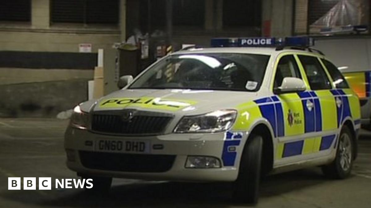 Kent Police 'inaccurately recorded crimes', HMIC finds - BBC News