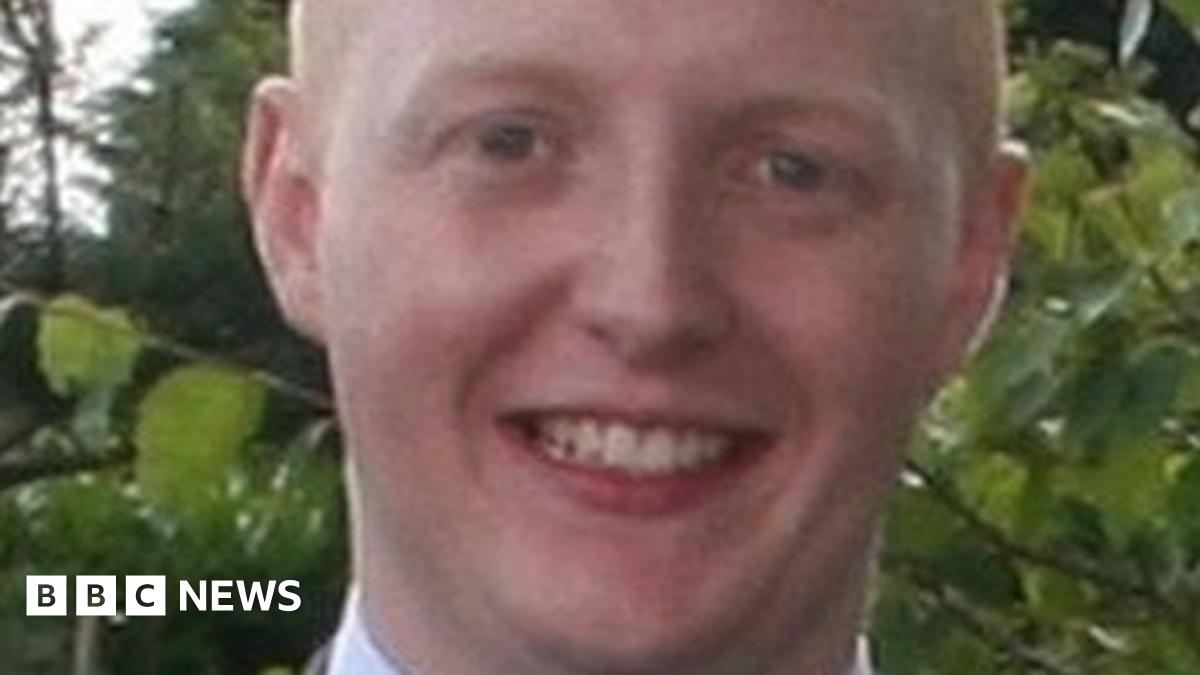 Kevin Bell: Newry repatriation fund has 'brought 60 bodies home' - BBC News