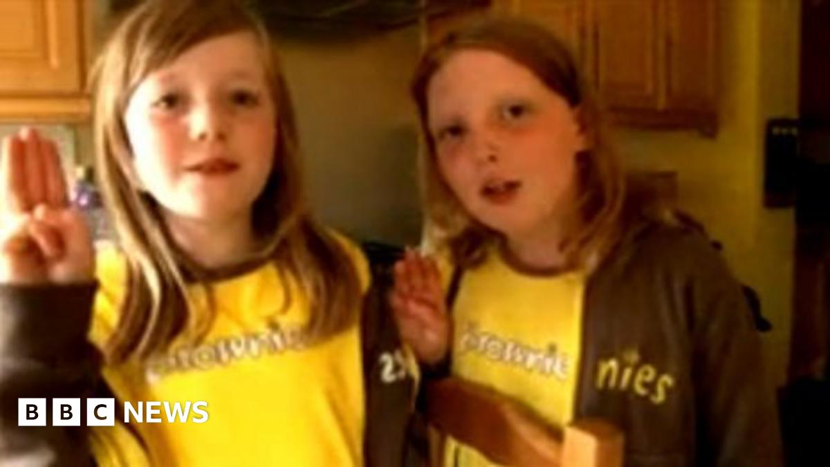 Brownies force Manchester Arena food binning rethink - BBC News