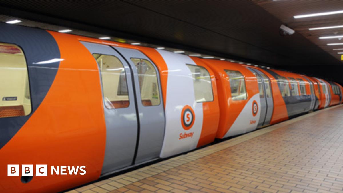 New Subway 'Bramble' smartcard prompts price changes - BBC News