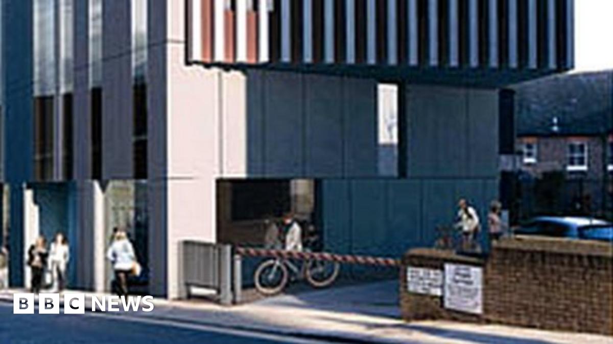 Tokko £4.75m youth centre unveiled in Luton - BBC News