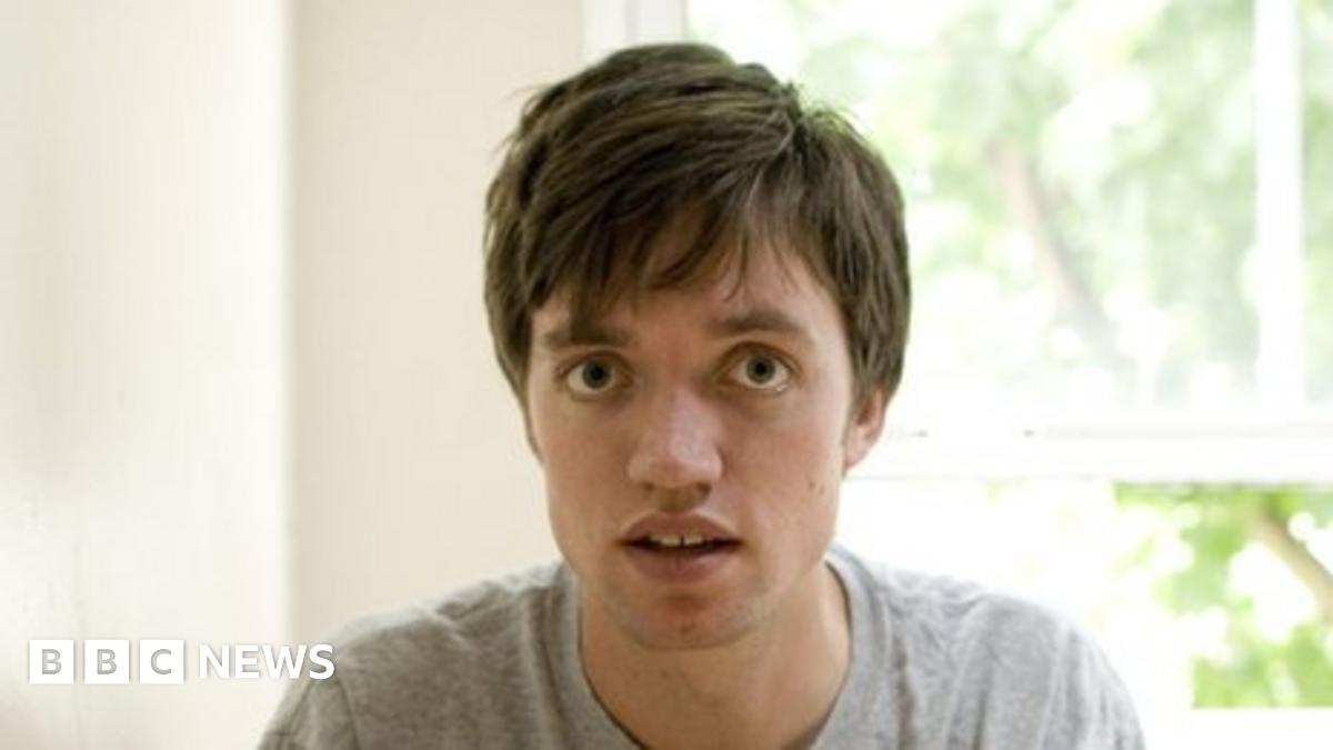 Brent's first poet laureate announced as Simon Mole - BBC News